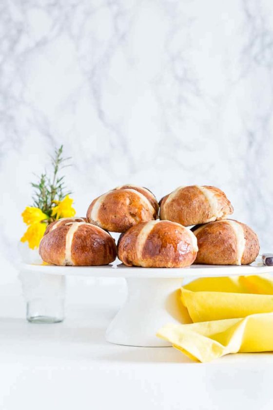 Easy Hot Cross Buns Recipe With Mango and Coconut {African Flavours ...