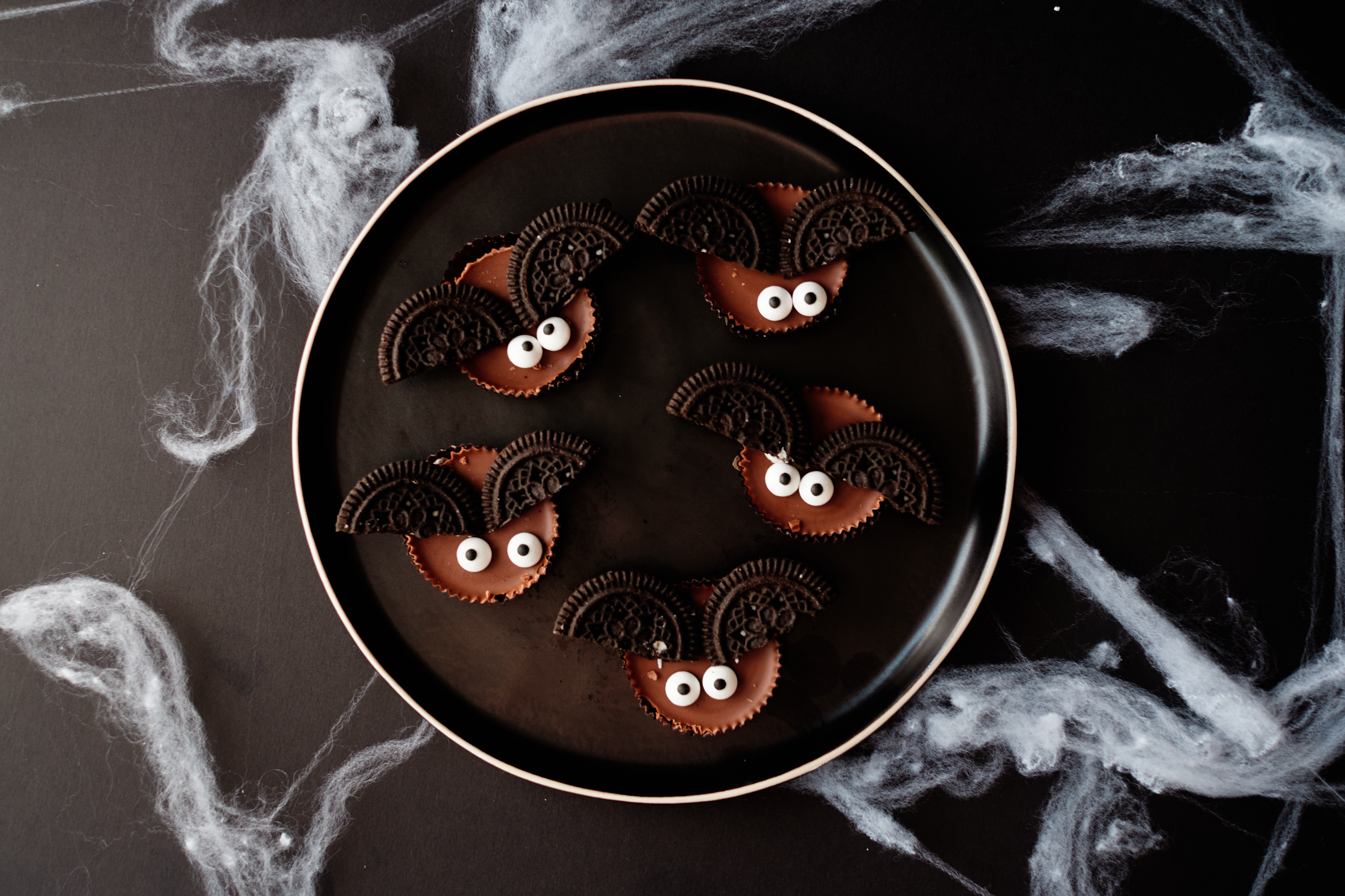 Halloween Bat Cookies (No Bake) - Recipes From A Pantry