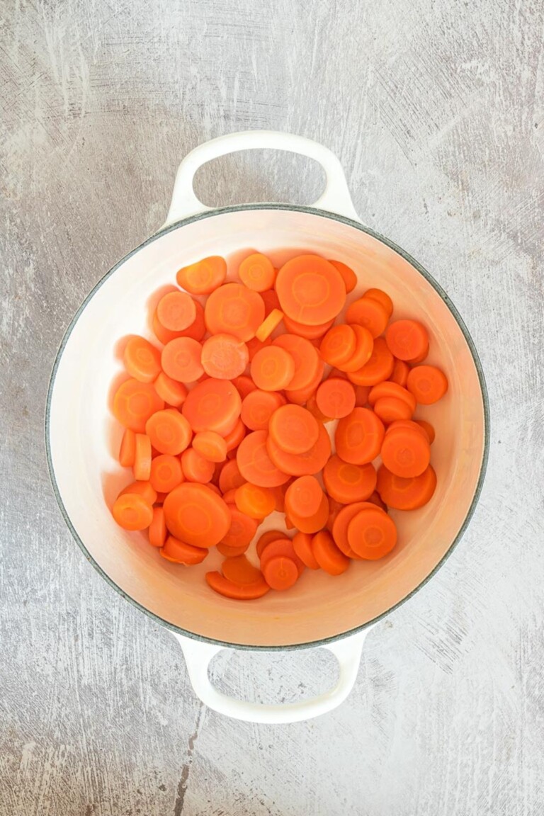 How To Boil Carrots - Recipes From A Pantry