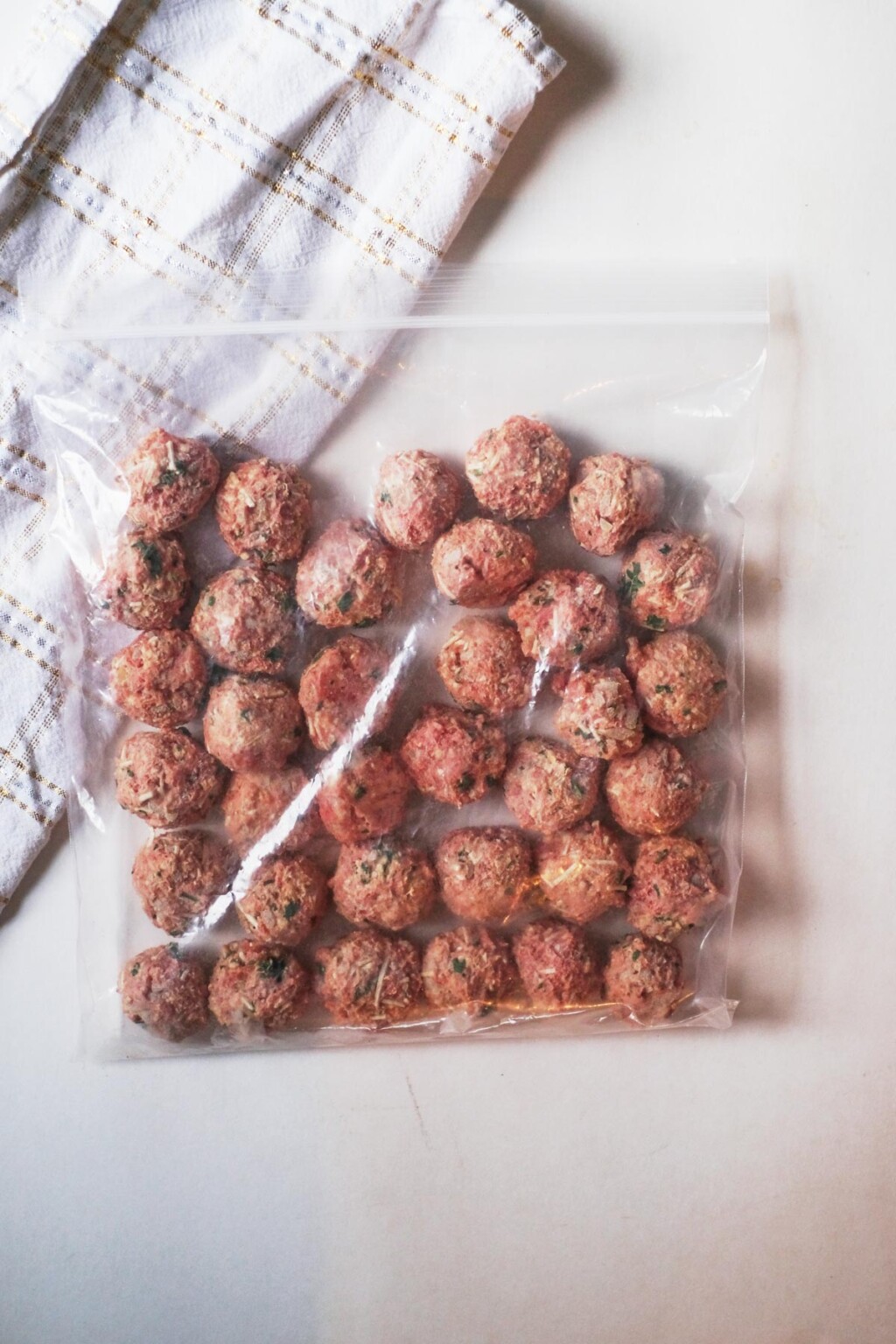 How To Freeze Meatballs - Recipes From A Pantry