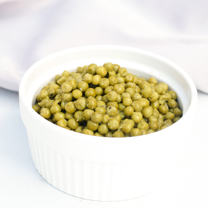 How To Cook Canned Peas - Recipes From A Pantry