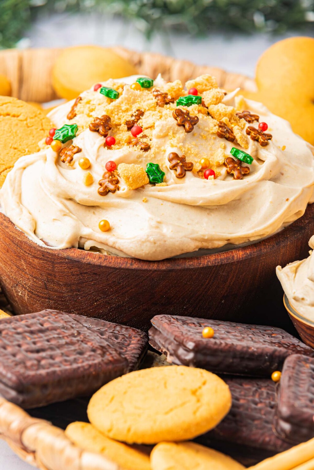 Gingerbread Cheesecake Dip - Recipes From A Pantry