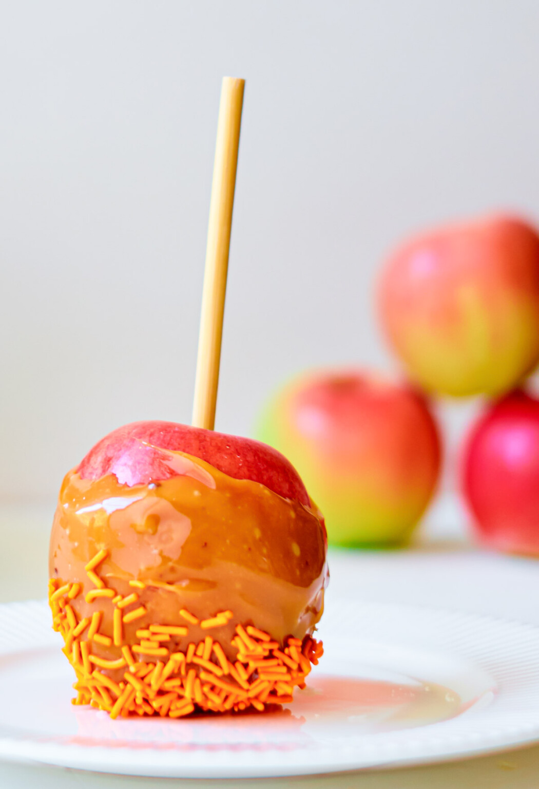 Easy Caramel Apples - Recipes From A Pantry